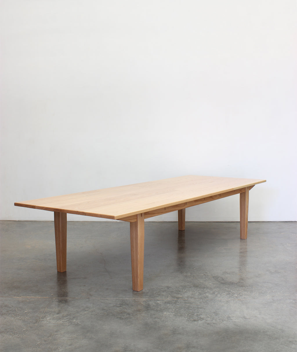 Mesa Mun de madera | Mun Dining Table for Ten – Artelier México